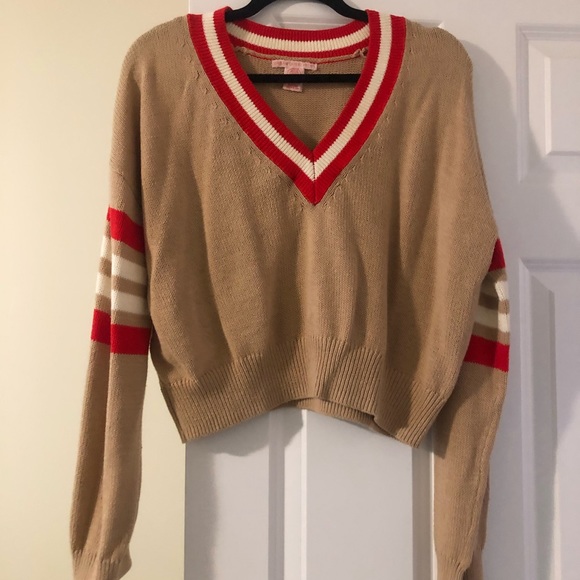 Urban Outfitters | Sweaters | Urban Outfitted Old School Sweater | Poshmark